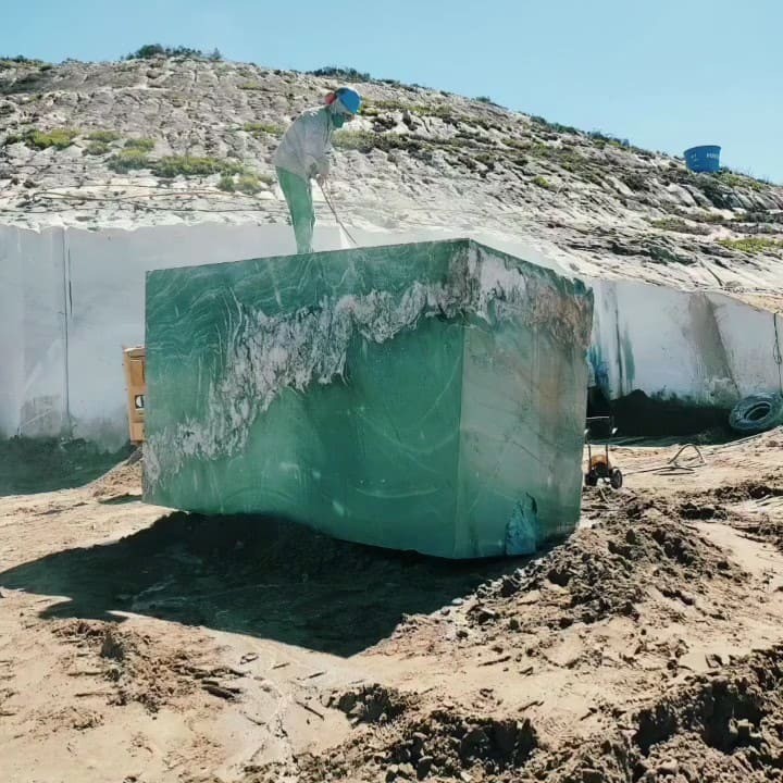 Quartzito Green Maestro | Pedra Natural Verde com Quartzo